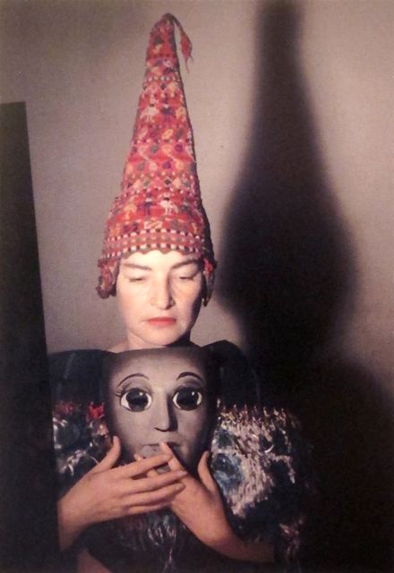 MONDOBLOGO: man ray's masks