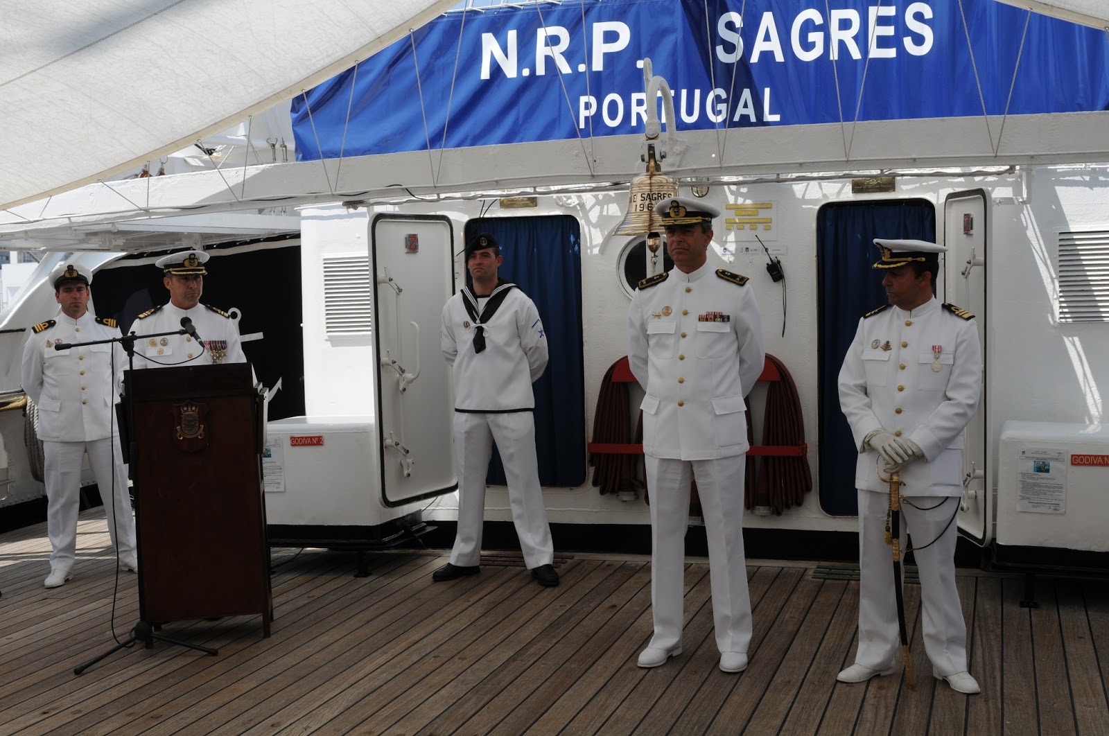 SHIPS & THE SEA - BLOGUE dos NAVIOS e do MAR: Navio-Escola Sagres ...