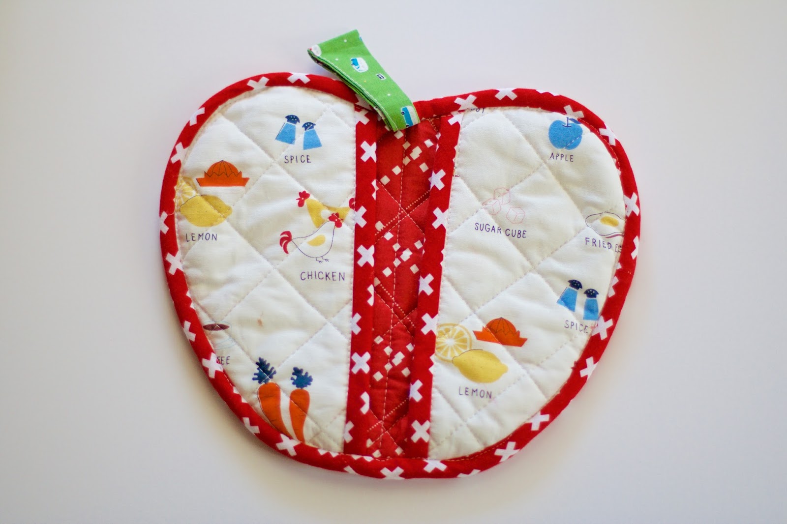 a quilt is nice: Apple Hot Pad