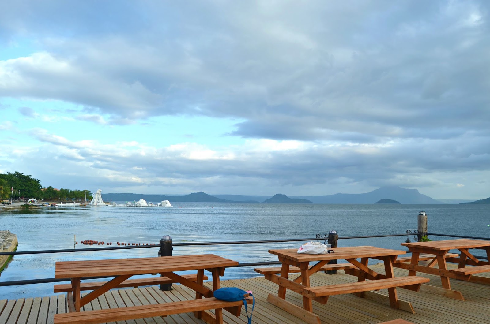 The Bandwagon Chic: Club Balai Isabel + Summer Essentials