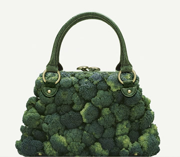 inSIDE.Out: 17 cool and weird handbag!