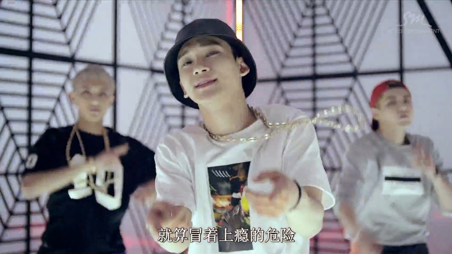 EXO-M - Overdose MV και who-is-who | I say myeolchi // k-pop in greek