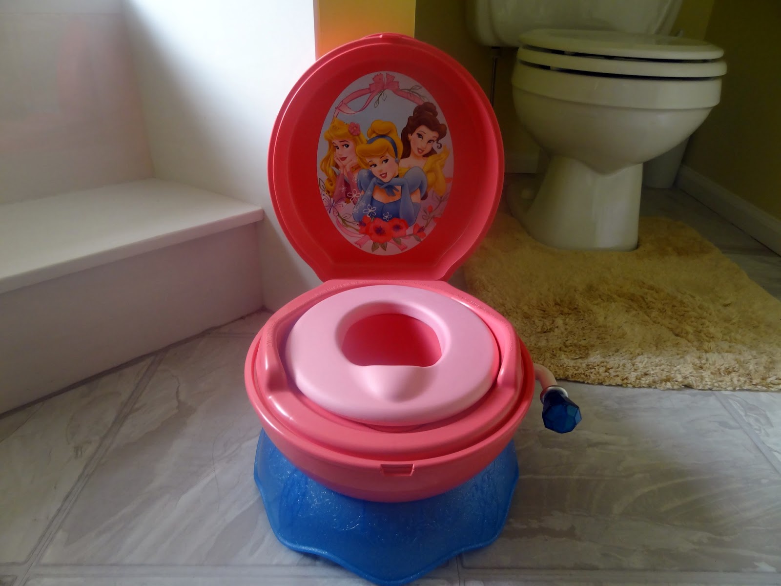 A Day in the Life of Calleigh Emma: May 2013