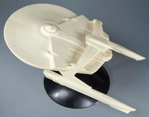 The Trek Collective: Polar Lights' new USS Reliant model kit