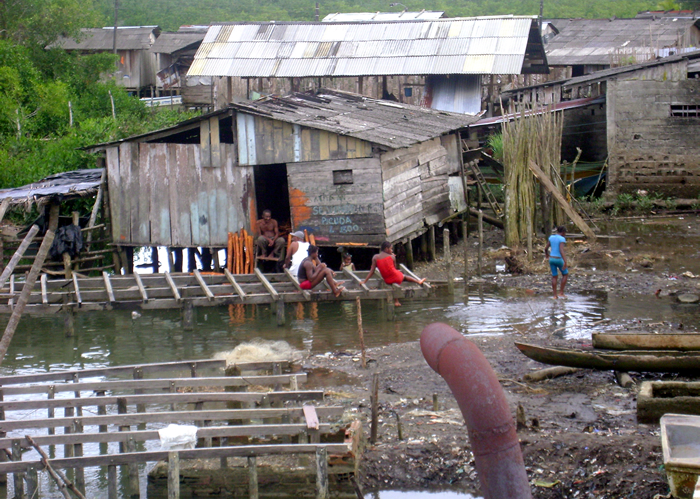 CONTAMINACION: la pobreza y la sequia en el choco