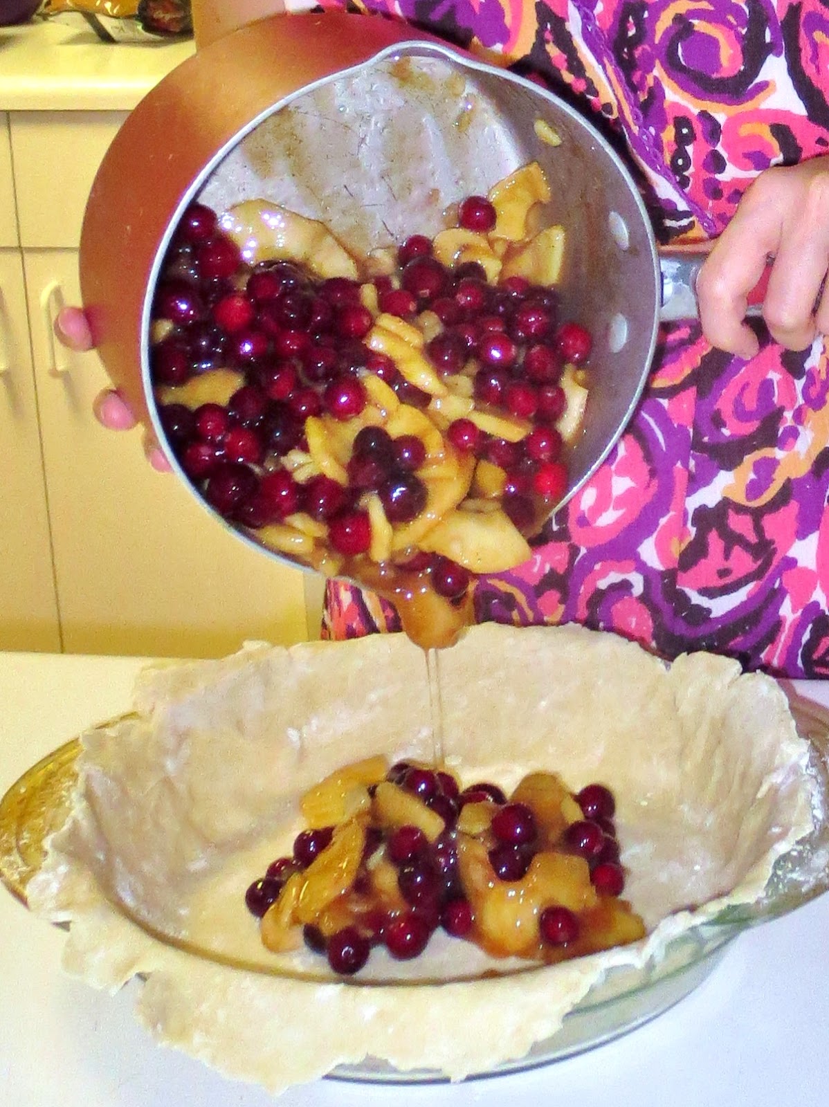 Princesses, Pies, & Preschool Pizzazz: Friday Pie-Day: Cran-Apple Pie ...
