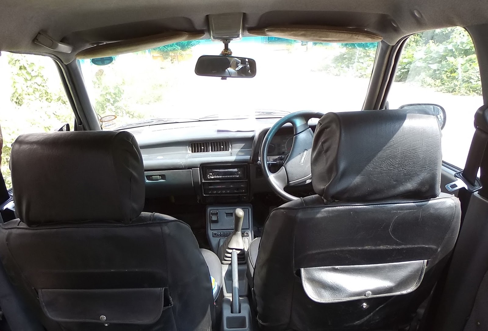 Aziz Siddiqui: DIY Maruti Suzuki Esteem Restoration Project - Part 1