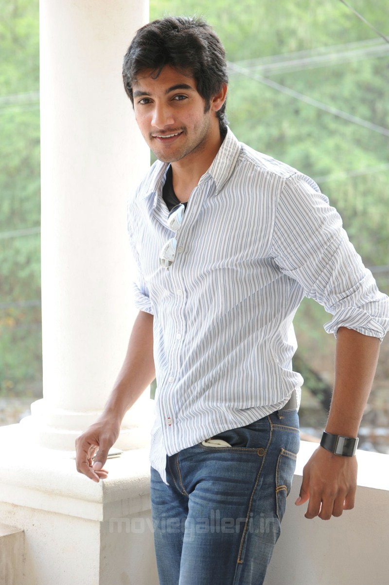 Saikumar Son Aadi Latest Stills, Aadi Telugu Actor ...