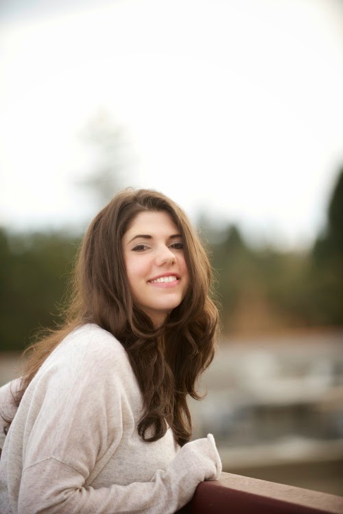 Calvin's Canadian Cave of Coolness: Monday Model Behavior - Emily Barry