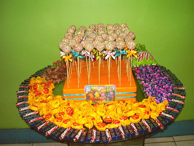 Doces Artes Eventos: Backyardigans e Cake Pops!!