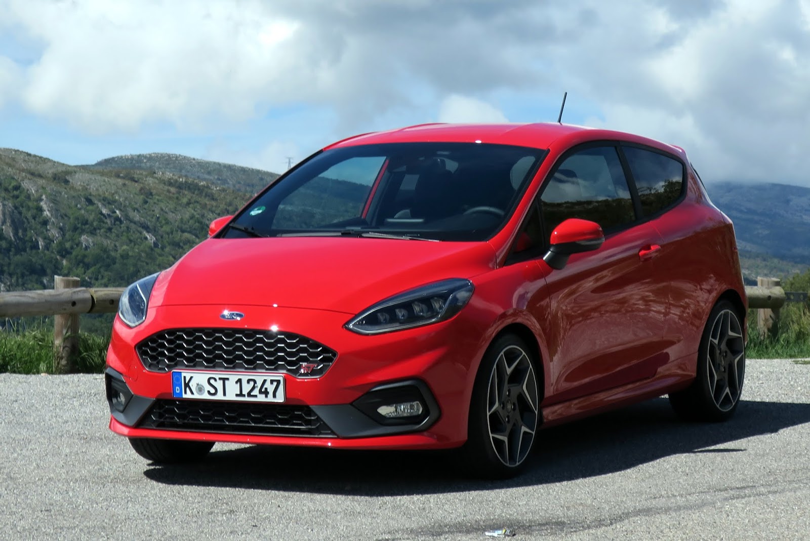 Irish Car+Travel Magazine: New Fiesta variants will expand options for ...