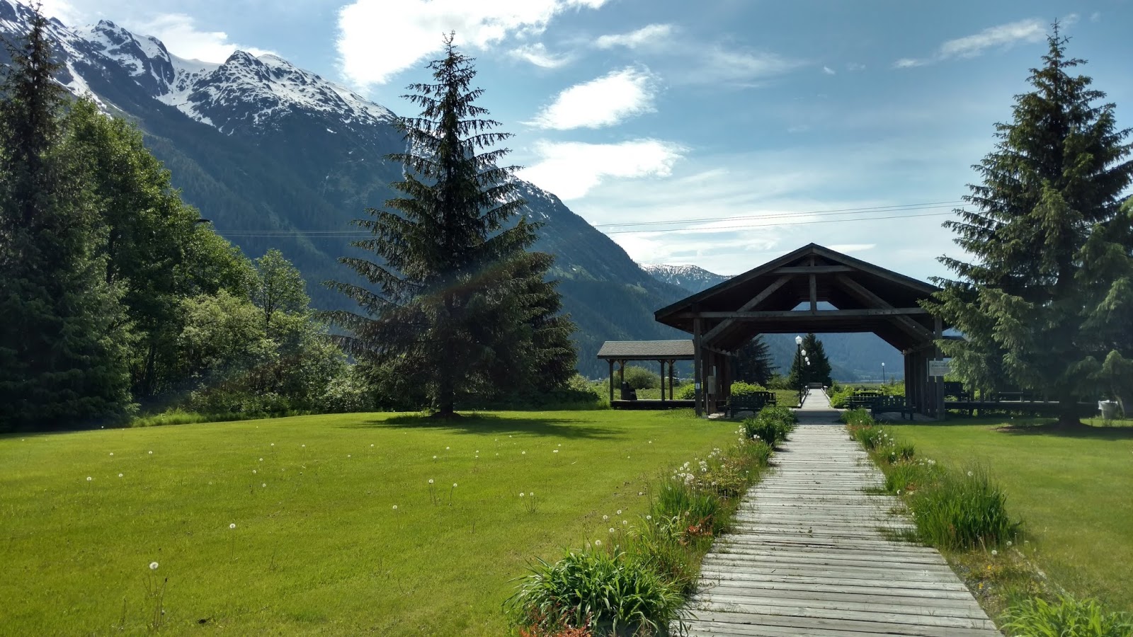 Dave'n'Kathy's Vagabond Blog: Bicycling Around Stewart, B.C. and Hyder ...