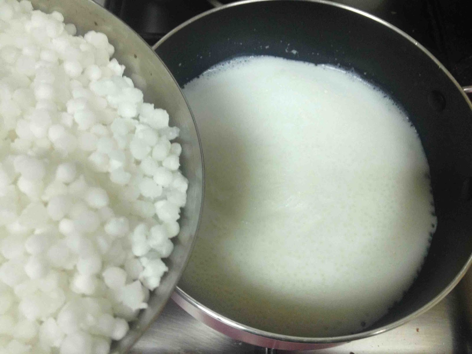 SAGO PEARLS RECIPE - SAGO MILK KHEER / SABUDANA PAYASAM