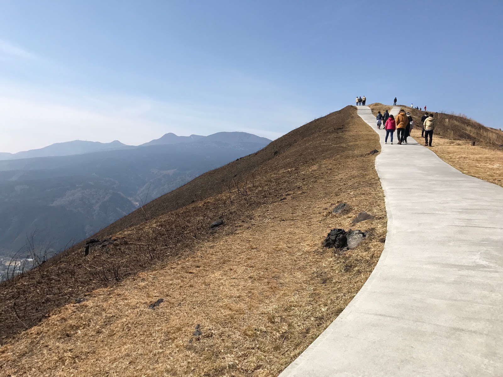 Sightseeing in Izu: Mount Omuro (大室山) - Vikingess Voyages