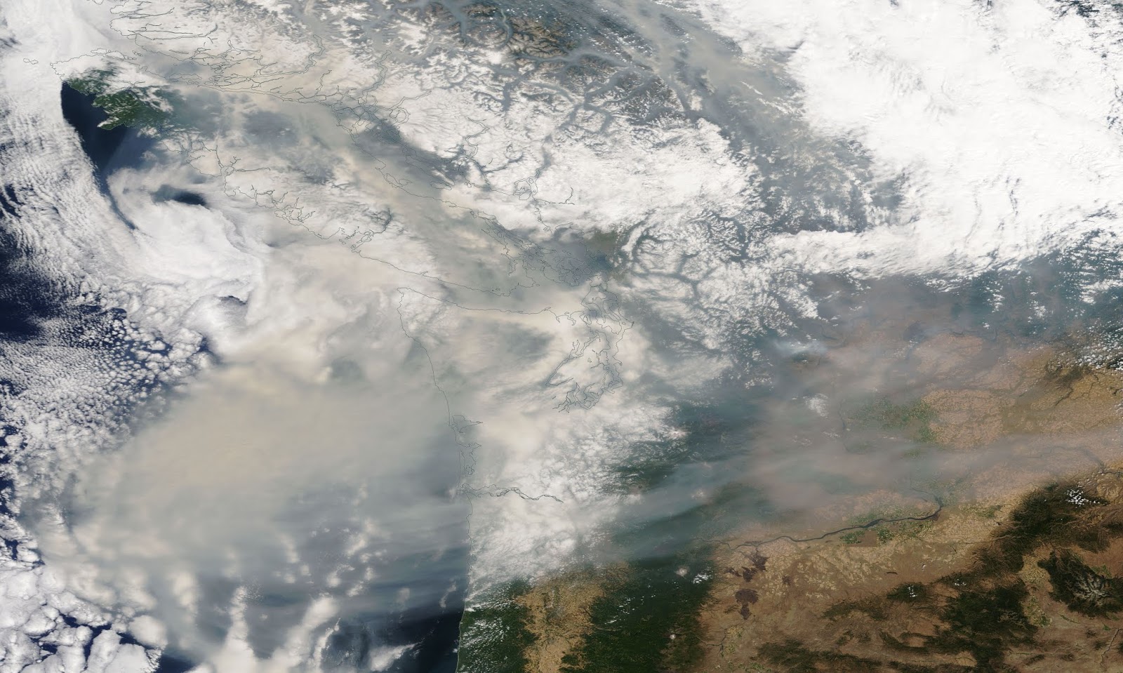 Cliff Mass Weather Blog: Dense Canadian Smoke Veil Moves Southward over ...