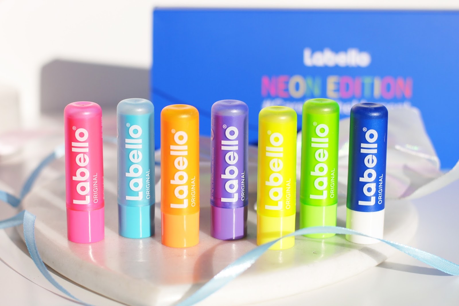 I AM A FASHIONEER: Budget Sunday: Labello Neon