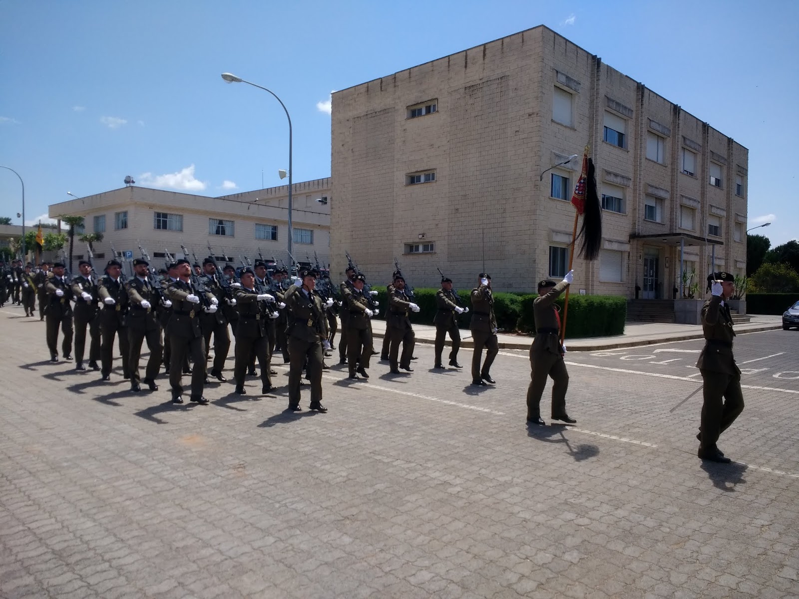 Extremadura militar: 225º Aniversario del RAC. “Castilla” nº 16 (IV)