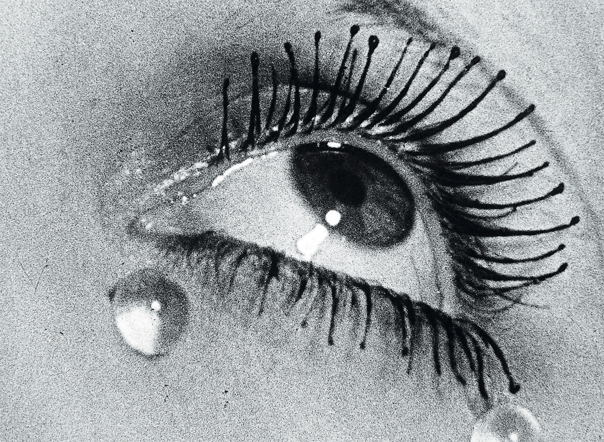 PINITOSBLOGS/DE FOTOGRAFIA: MAN RAY