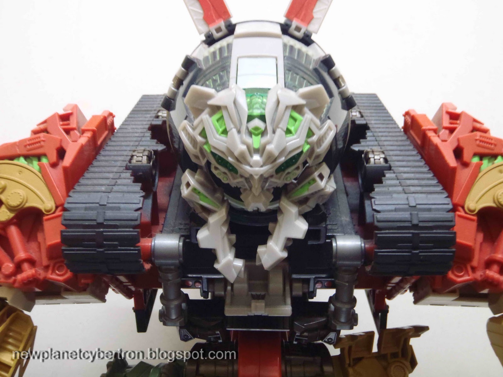 New Planet Cybertron: Transformers Reviews: Devastator (ROTF Supreme)