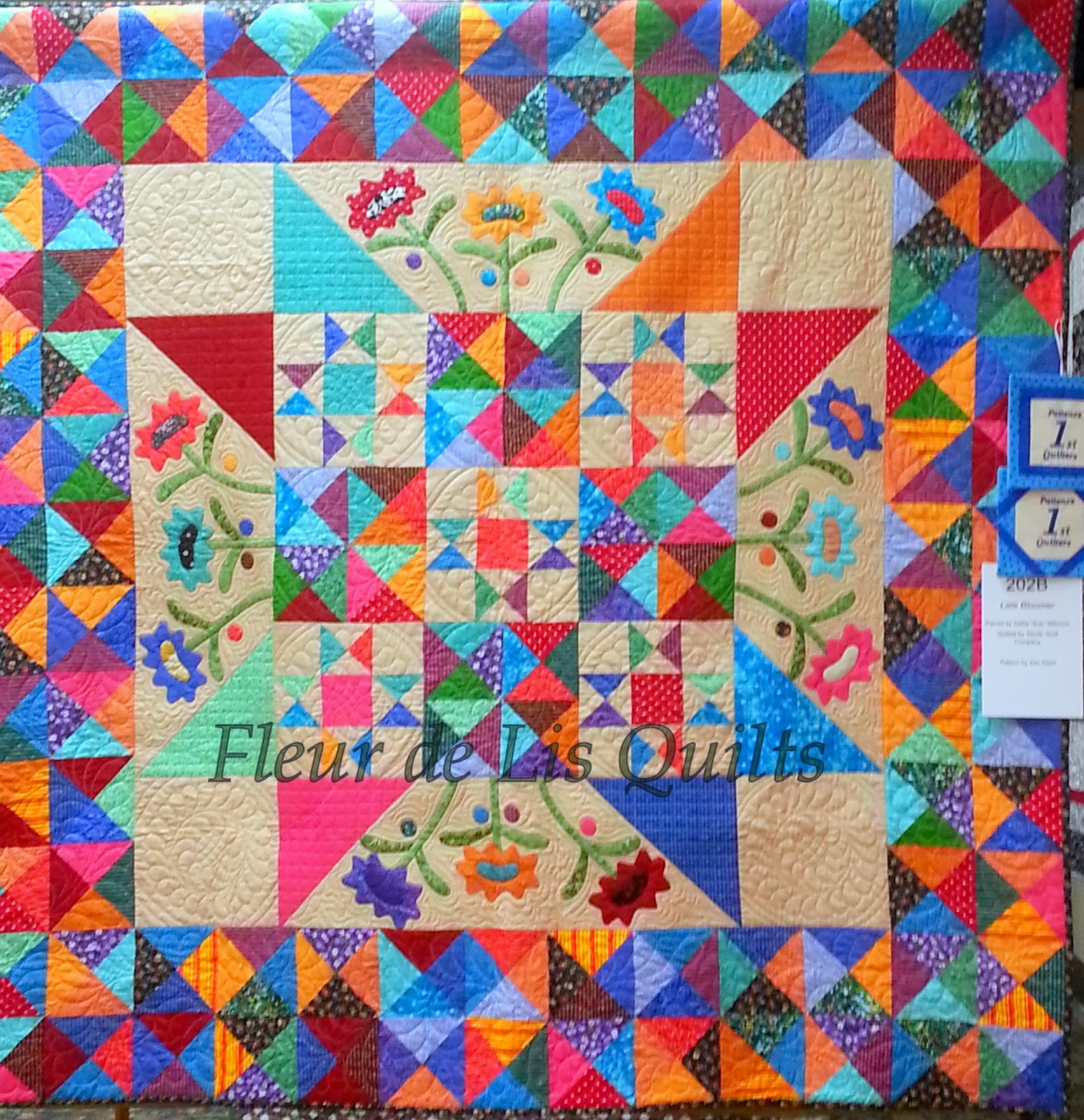 Fleur de Lis Quilts and Accessories: Sunday Quilt Inspiration: A Little ...