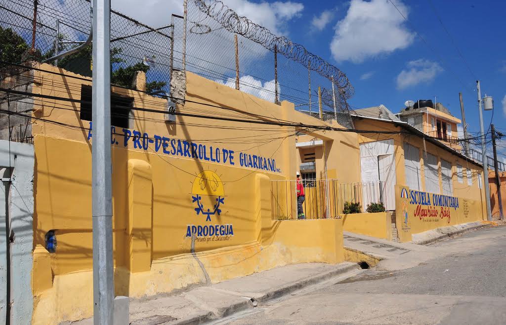 dominicanadigital.net: En RD remozan y entregan escuela en Santo ...