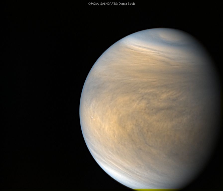 Probe “Akatsuki” received amazing photos of Venus