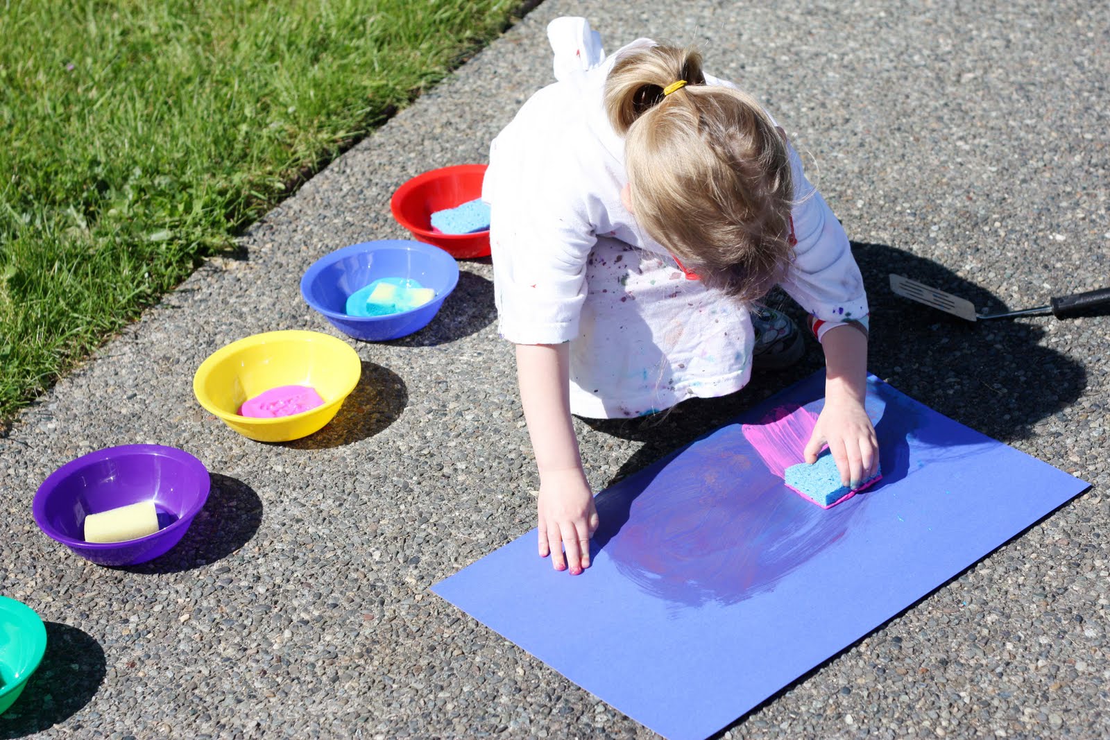 Dimples & Giggles: Splat painting - Sponge painting- Finger painting