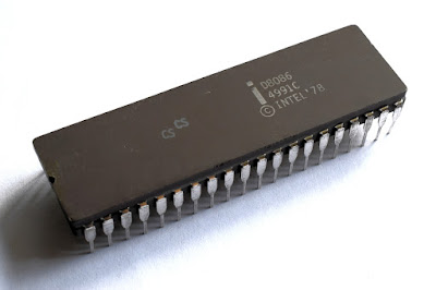 Retromobe - retro mobile phones and other gadgets: Intel 8086 (1978)