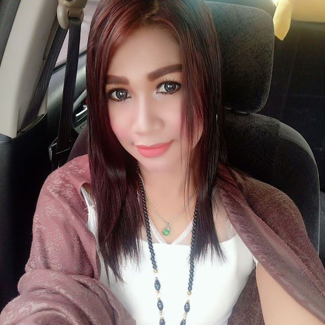 Yunita 37 Tahun Wanita Cantik Cari Teman Baru - Foto Bugil