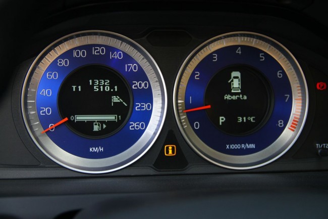 carblog888: Driving Impressions: New Volvo V60 T5 R-DESIGN Comfort ...