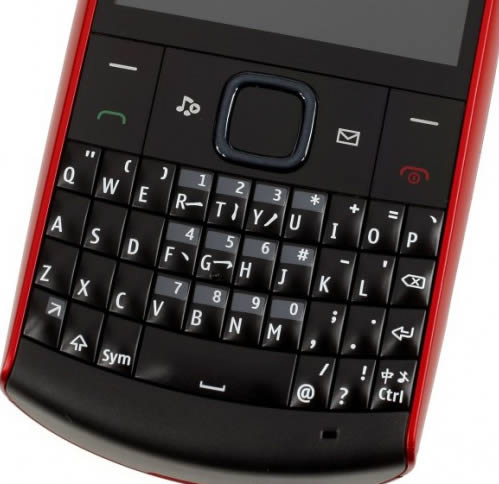 Celulares: Nokia 701, Caracterisitcas, Precio