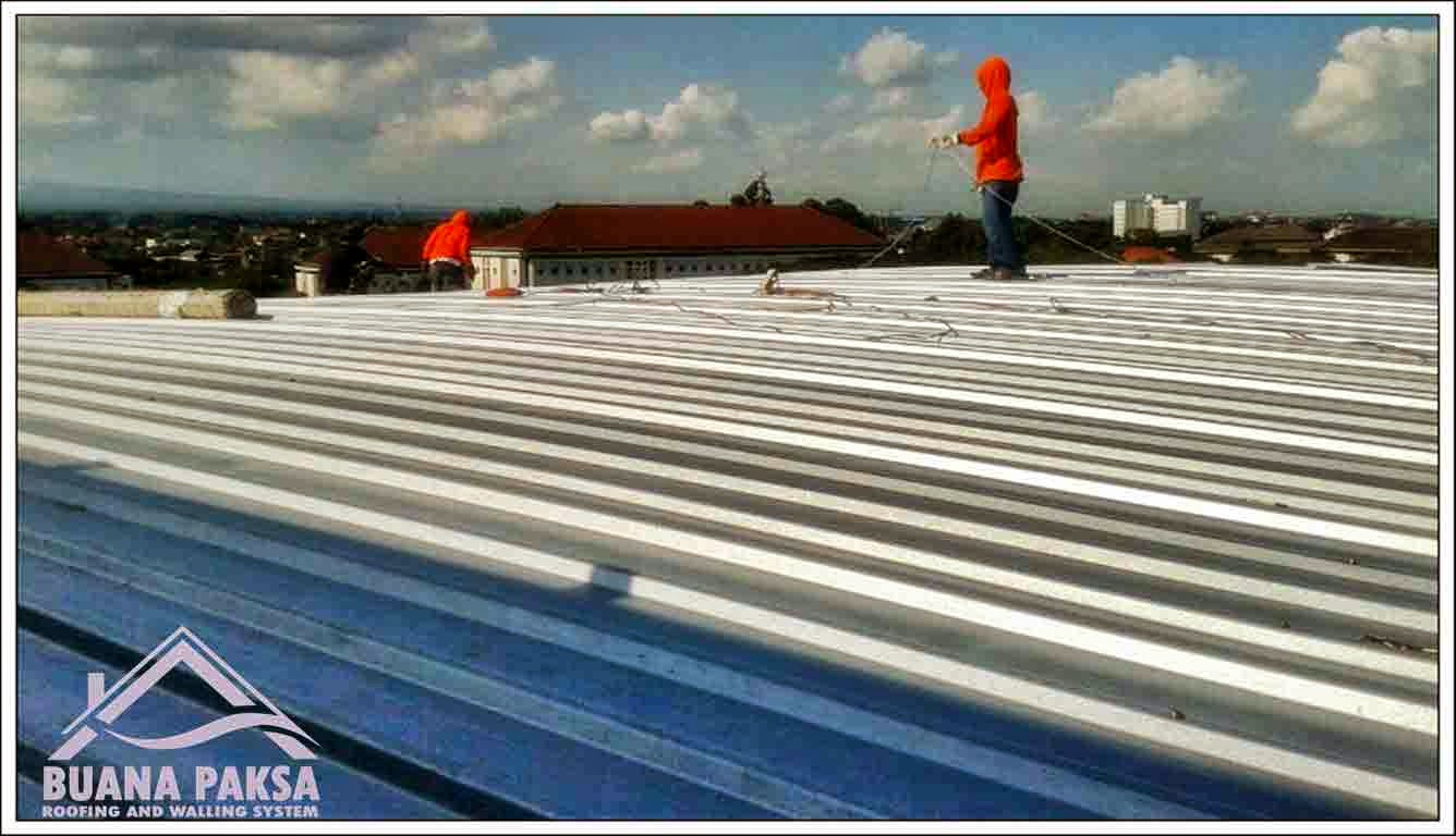 Atap Galvalum Zincalum Tanpa Screw Baut Optima Klip-lok Spandek Trimdek ...