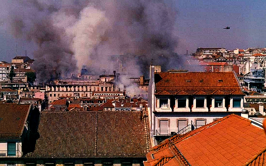 Viagens pelo Planeta: Fogo do Chiado 25.08.1988