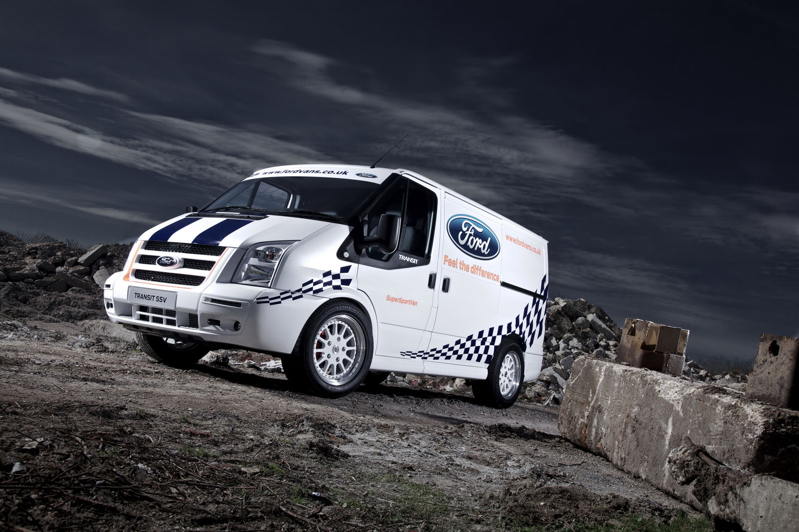 KOMBI e CIA.: >>> SUPER SPORT VAN