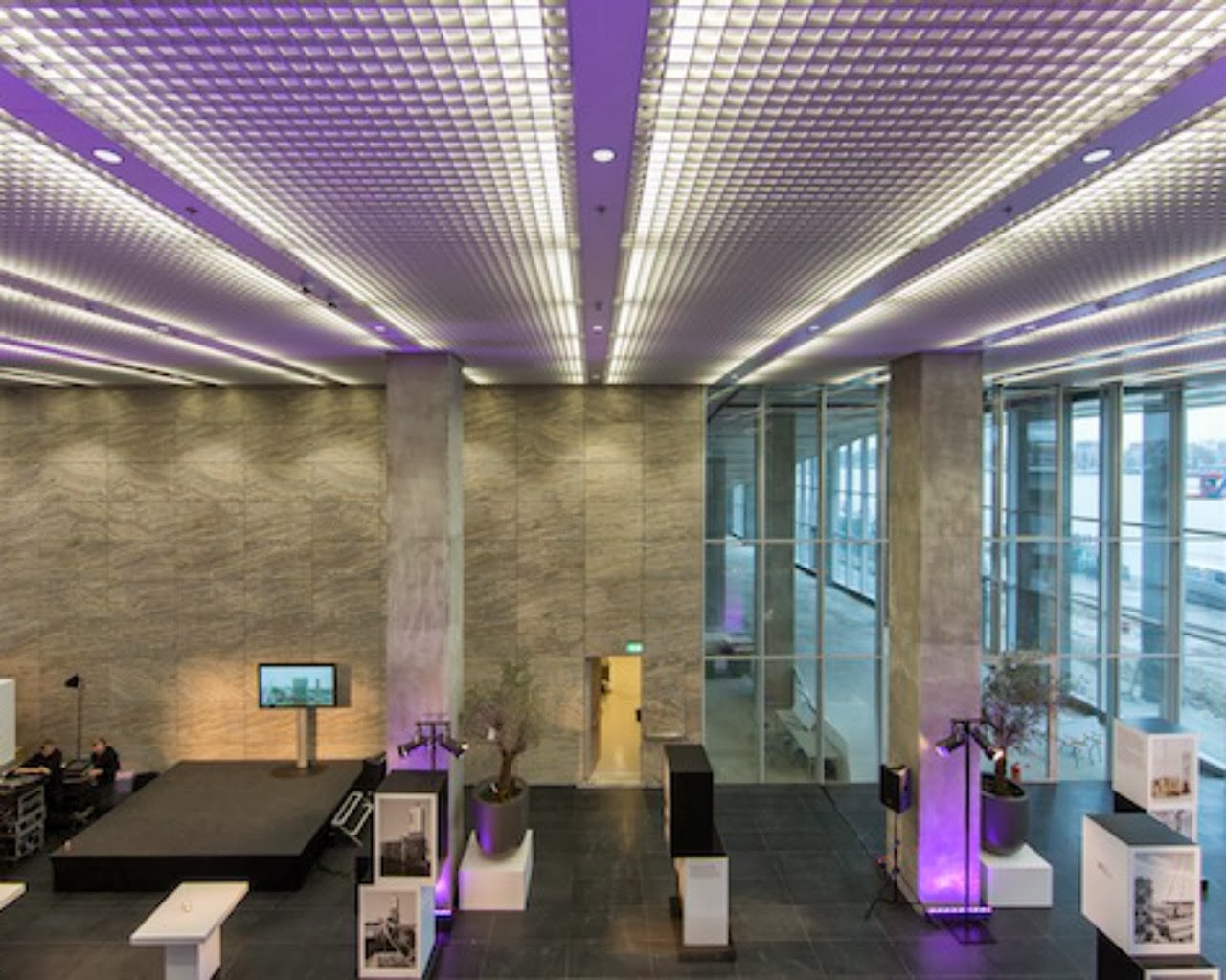 Plafond met geïntegreerde verlichting voor De Rotterdam - LED Nieuws