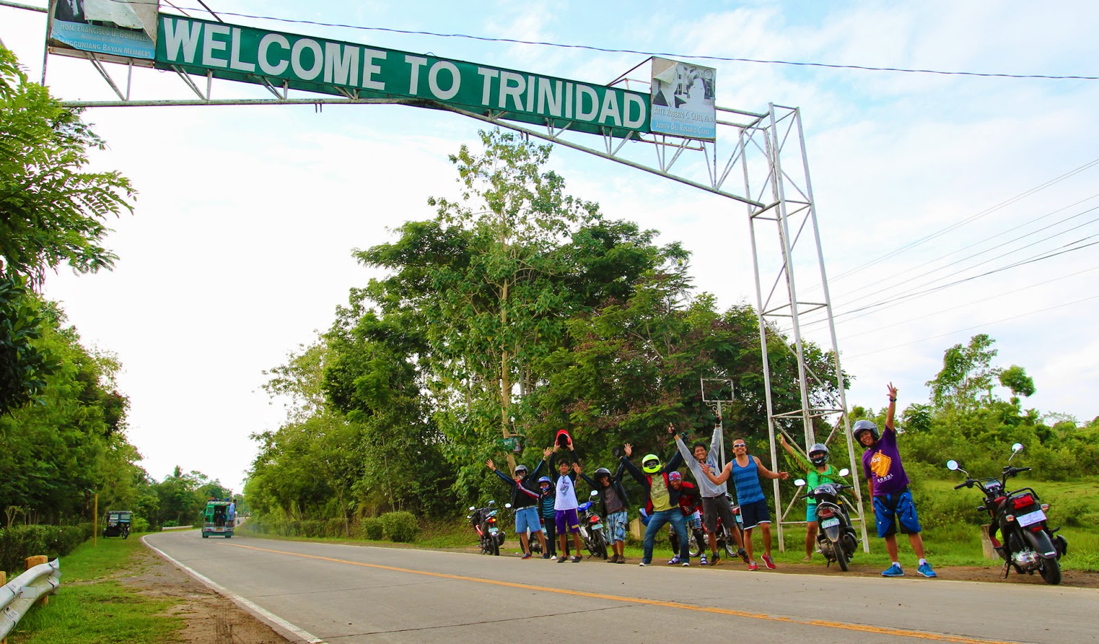 People, Places and more: MotorJhacker's 3-day Bohol Tour