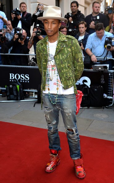 Nicola Loves. . . : 2014 GQ (UK) Men of the Year Awards Arrivals