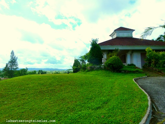 WEEKEND AT CALIRAYA MOUNTAIN LAKE RESORT - Lakwatserong Tsinelas