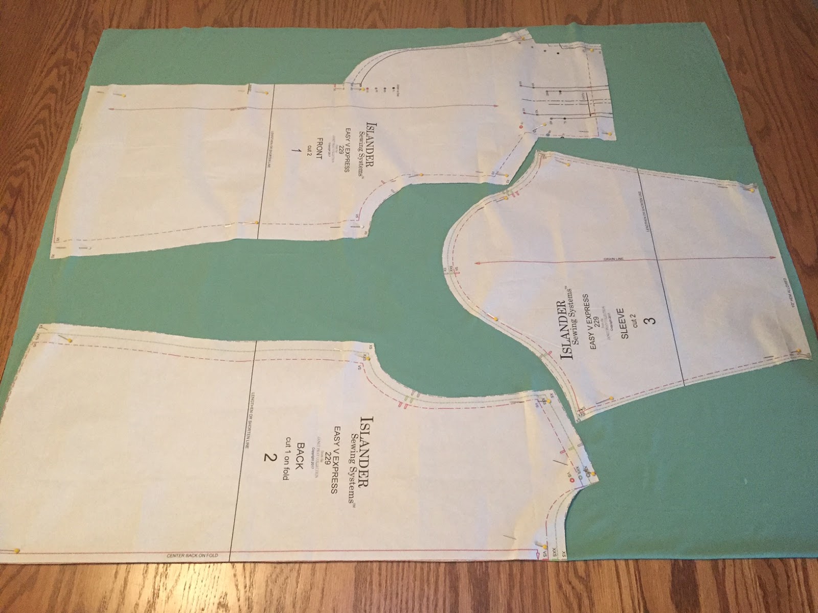 Rhonda's Creative Life: Islander Patterns Easy V Express Top Sew Along