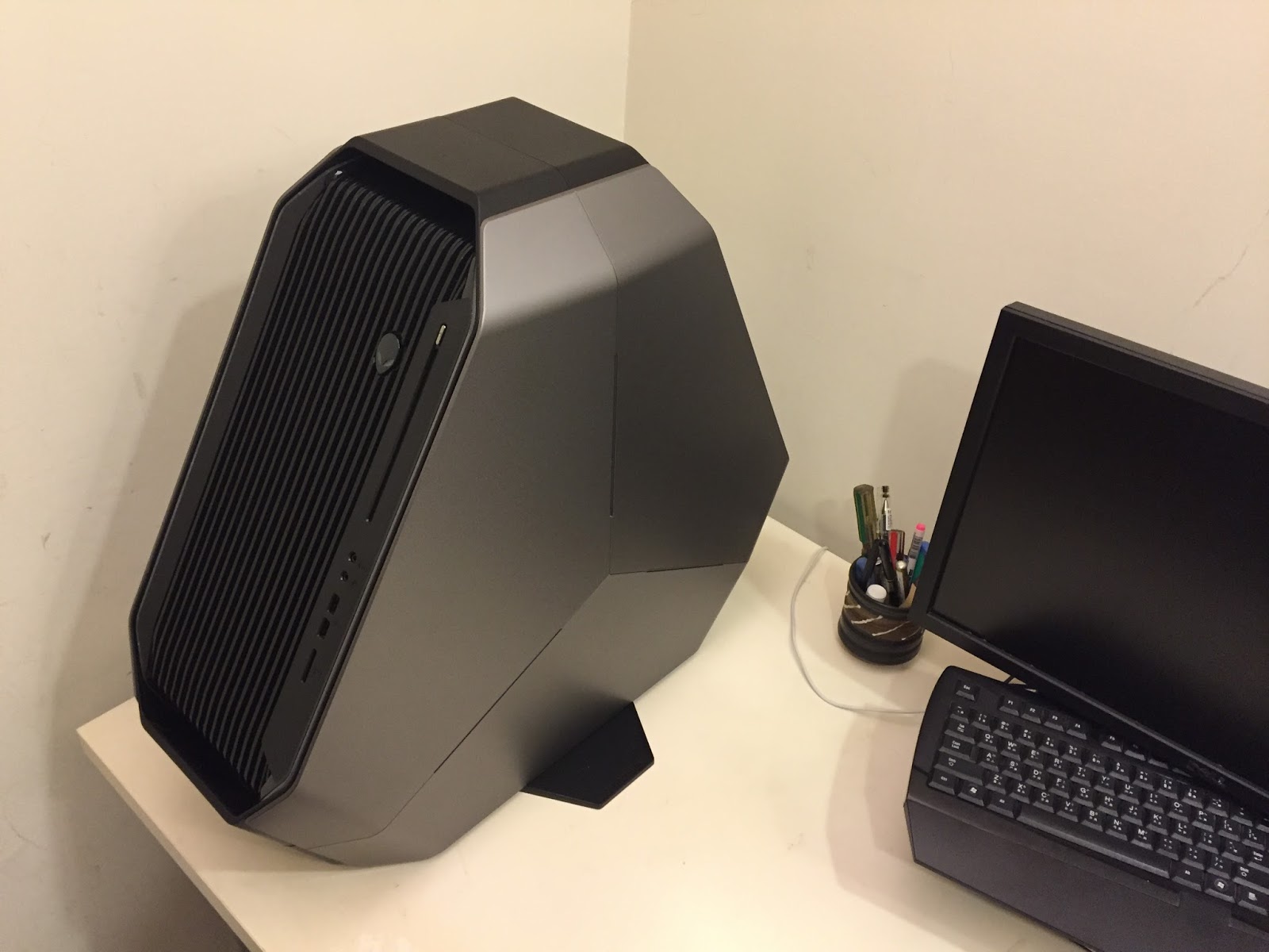 KSL`s Base: Alienware Area 51-R2