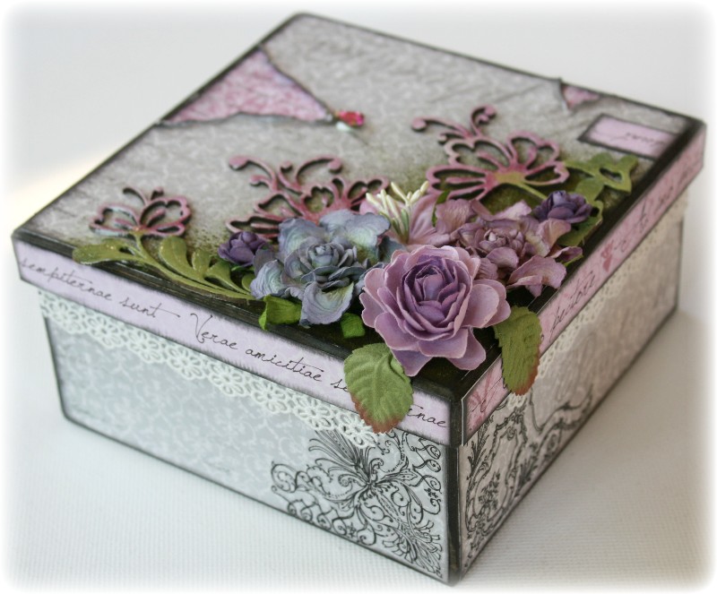 Such a Pretty Mess: A Pretty Place for Your Trinkets! {Maja Design}