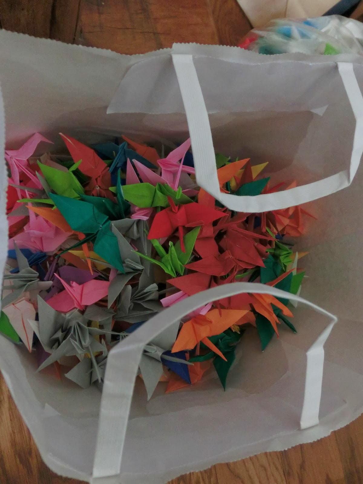 See my Japan : Japanese lifestyle "Orizuru ~70~~cranes with origami~"