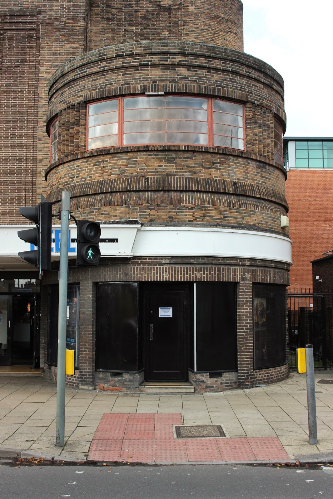 ANTECEDENT ARCHITECTURE: York Odeon Cinema, Blossom Street, York, 1937 ...