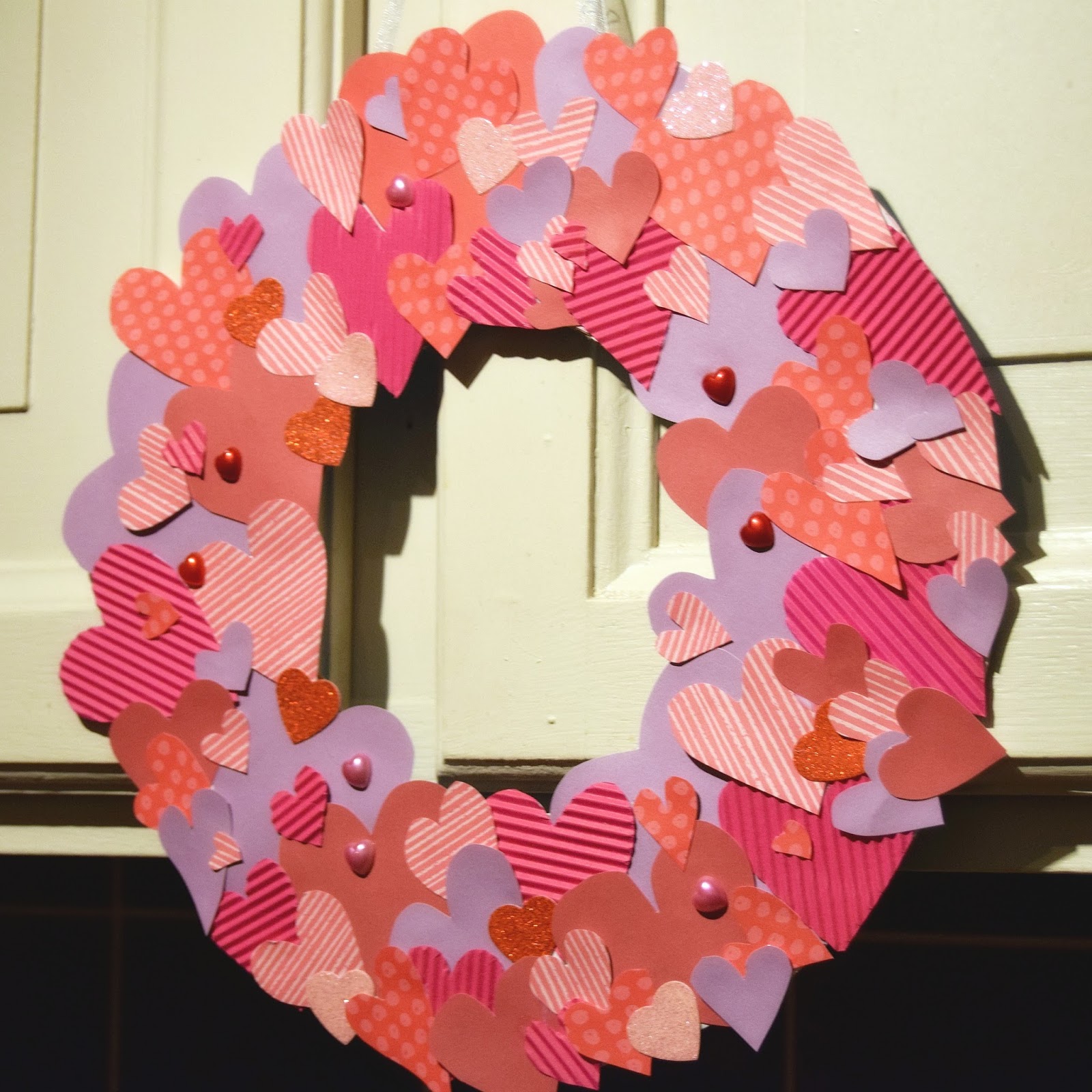 Wafflemama.: Craft Time >> Valentine's Heart Wreath #BostikBloggers