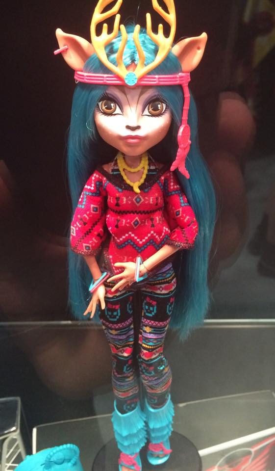 Todo sobre Monster High: Fotos de Isi Dawndancer de la Comic-Con de San ...