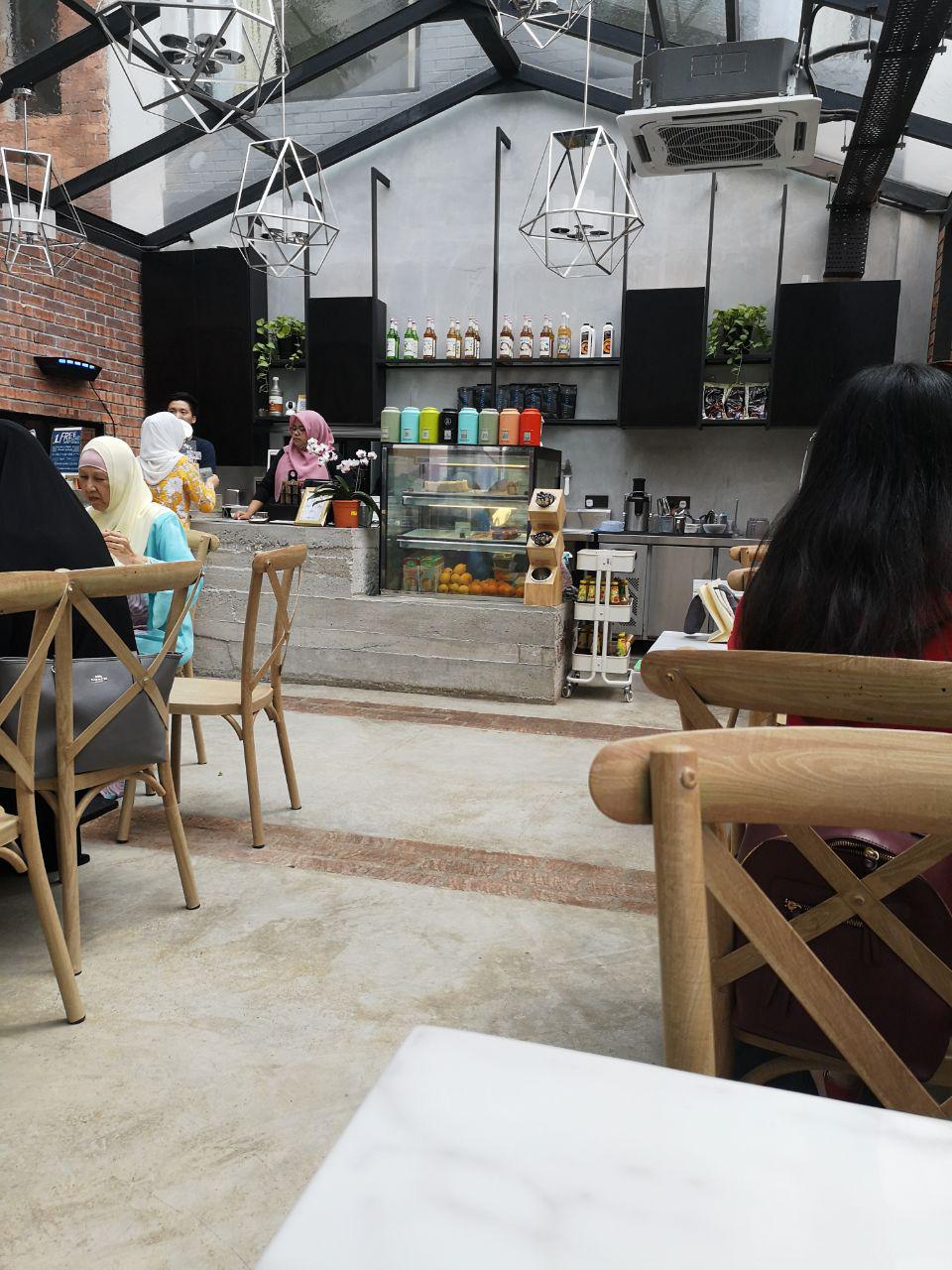 Green behind the ears: FOODS: Pokok Kl Cafe