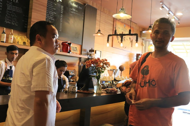 Menghirup Aroma Kopi di El's Coffee Bandar Lampung - TᖇᗩᐯEᒪEᖇIEᑎ