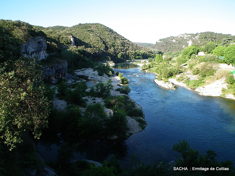 Un jour....Une photo !: Ermitage N.D de Laval Collias Gard