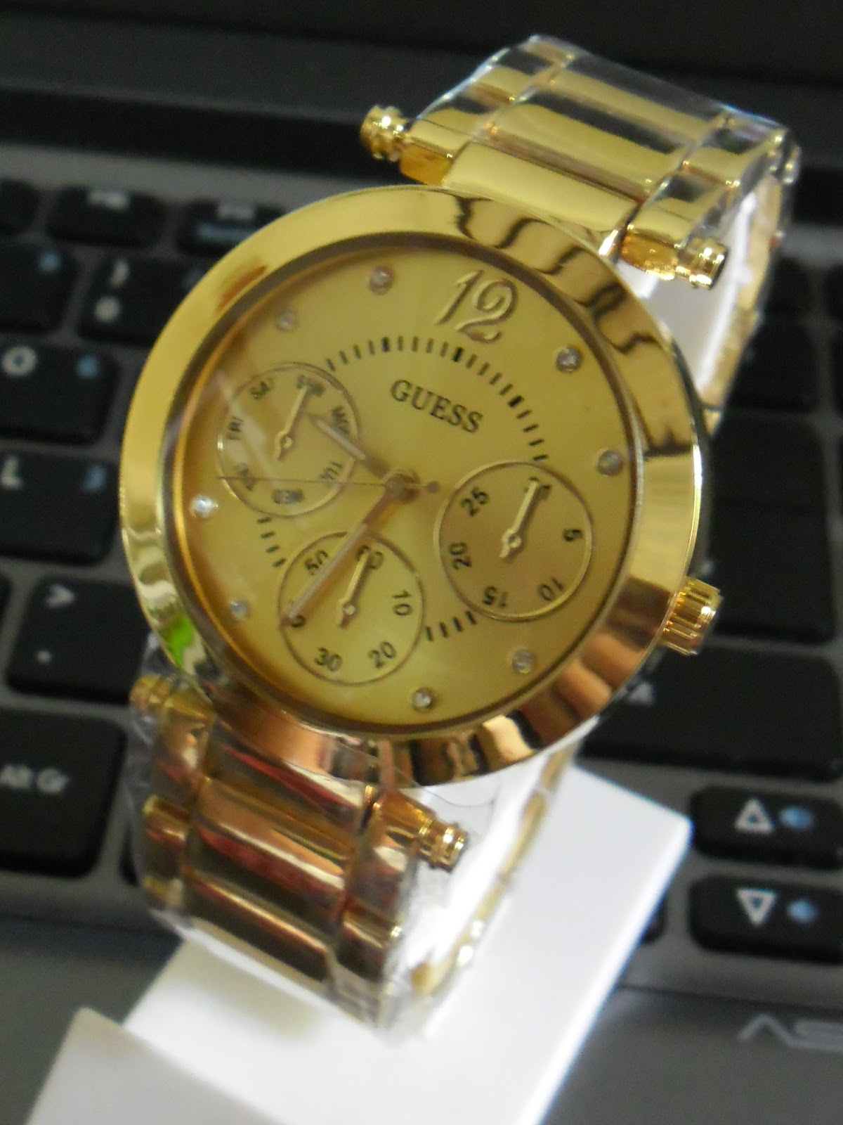 JAM TANGAN GUESS 8005 Kode Barang: YA-143 - Warung Jam Jogja
