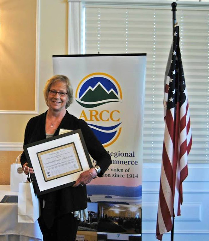 "A Career in Portraits" Artist, Ron Peer